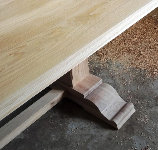 scrolled-oak-table-legs - Makers Bespoke Furniture